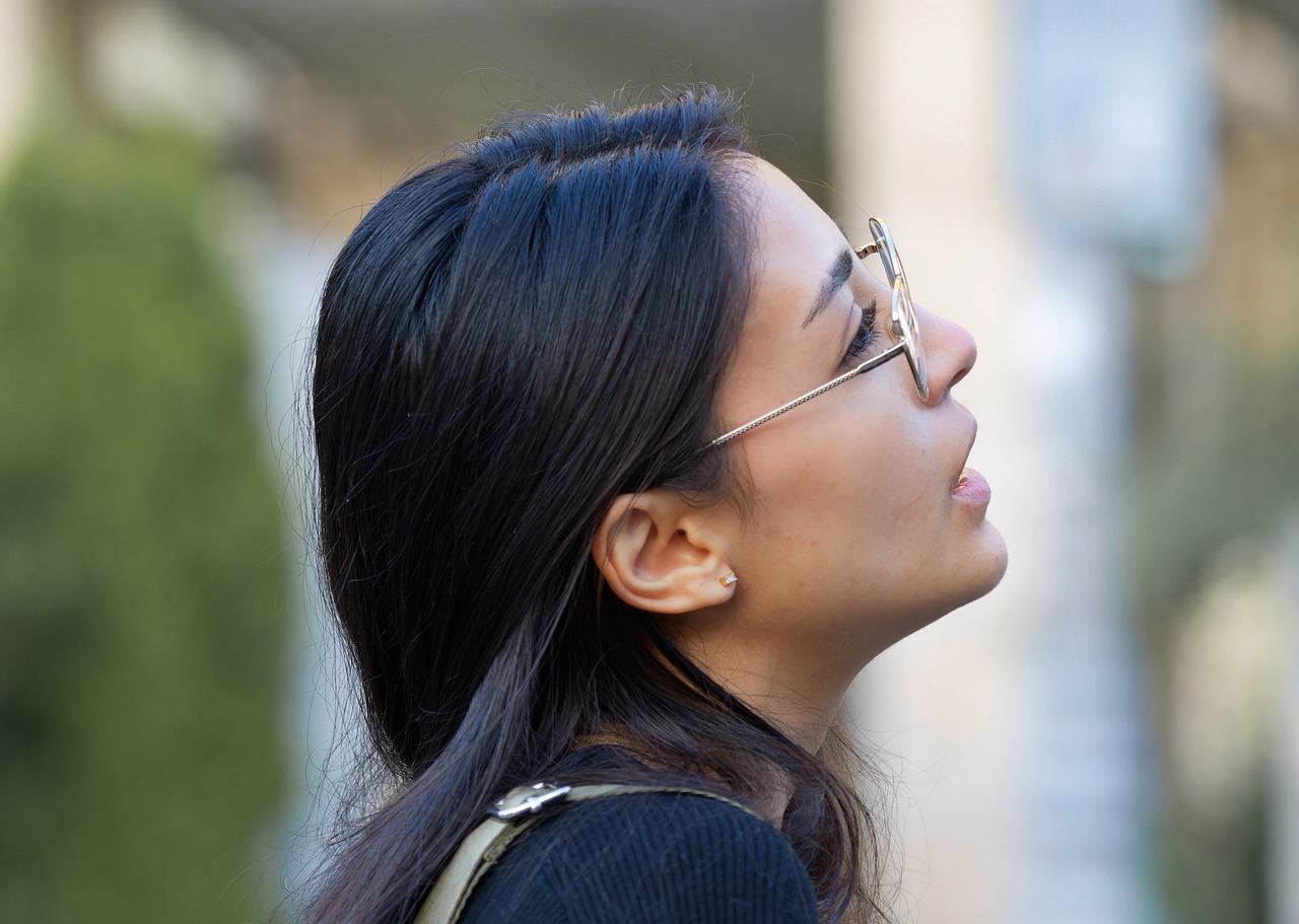 Cinq Méthodes Alternatives pour Nettoyer vos Oreilles sans Coton-Tiges